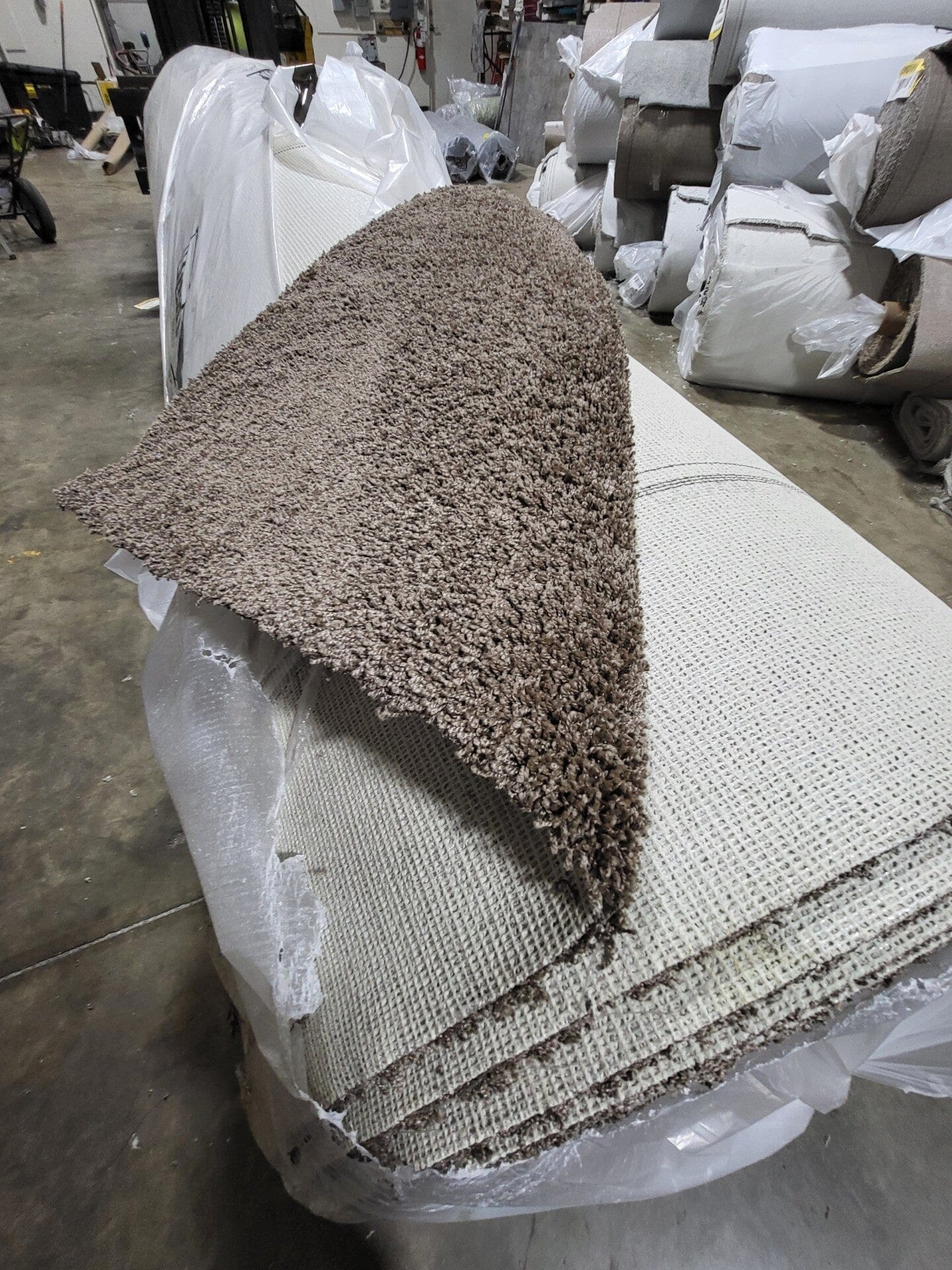 Shaw 35oz carpet special 12ft wide chocolate brown solid twist – Truly ...