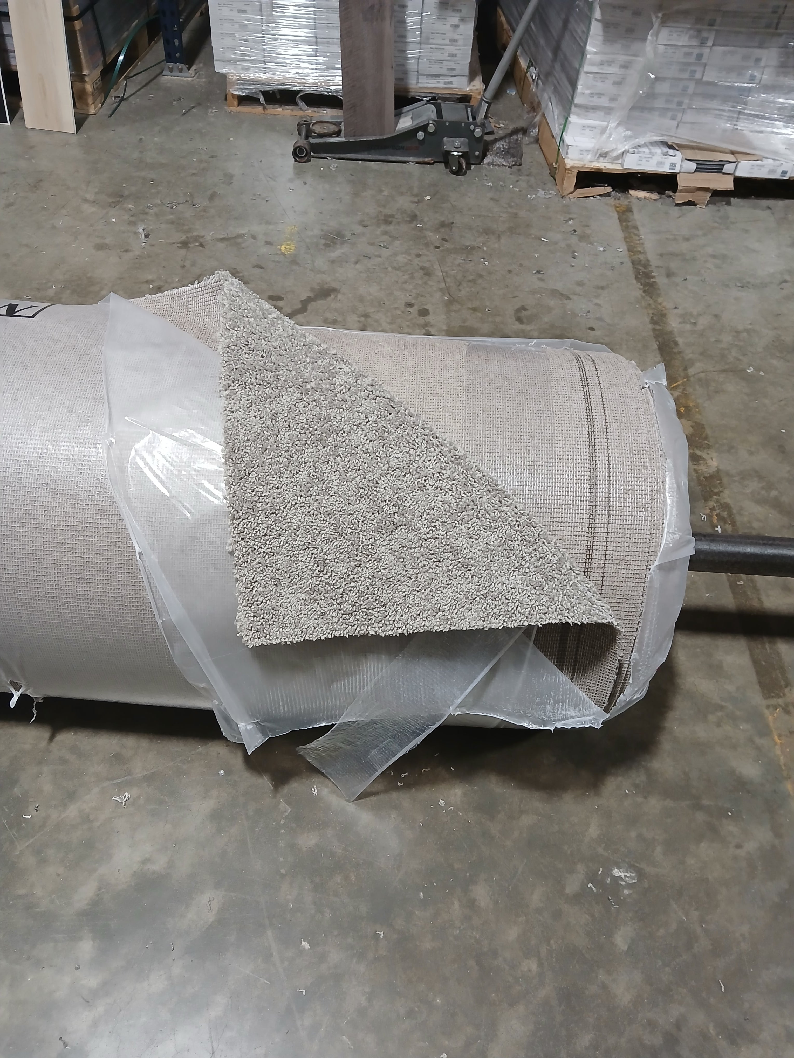 Shaw base grade 20 oz solid grey carpet 12ft wide $0.80sqft cut/$0.65r ...